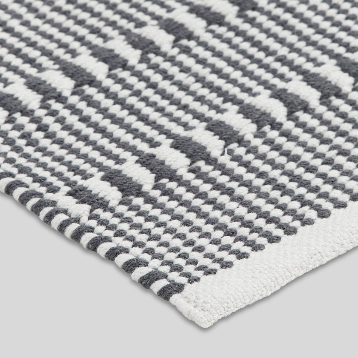 Field Flatweave Rug: Handwoven Outdoor Rug | Neighbor